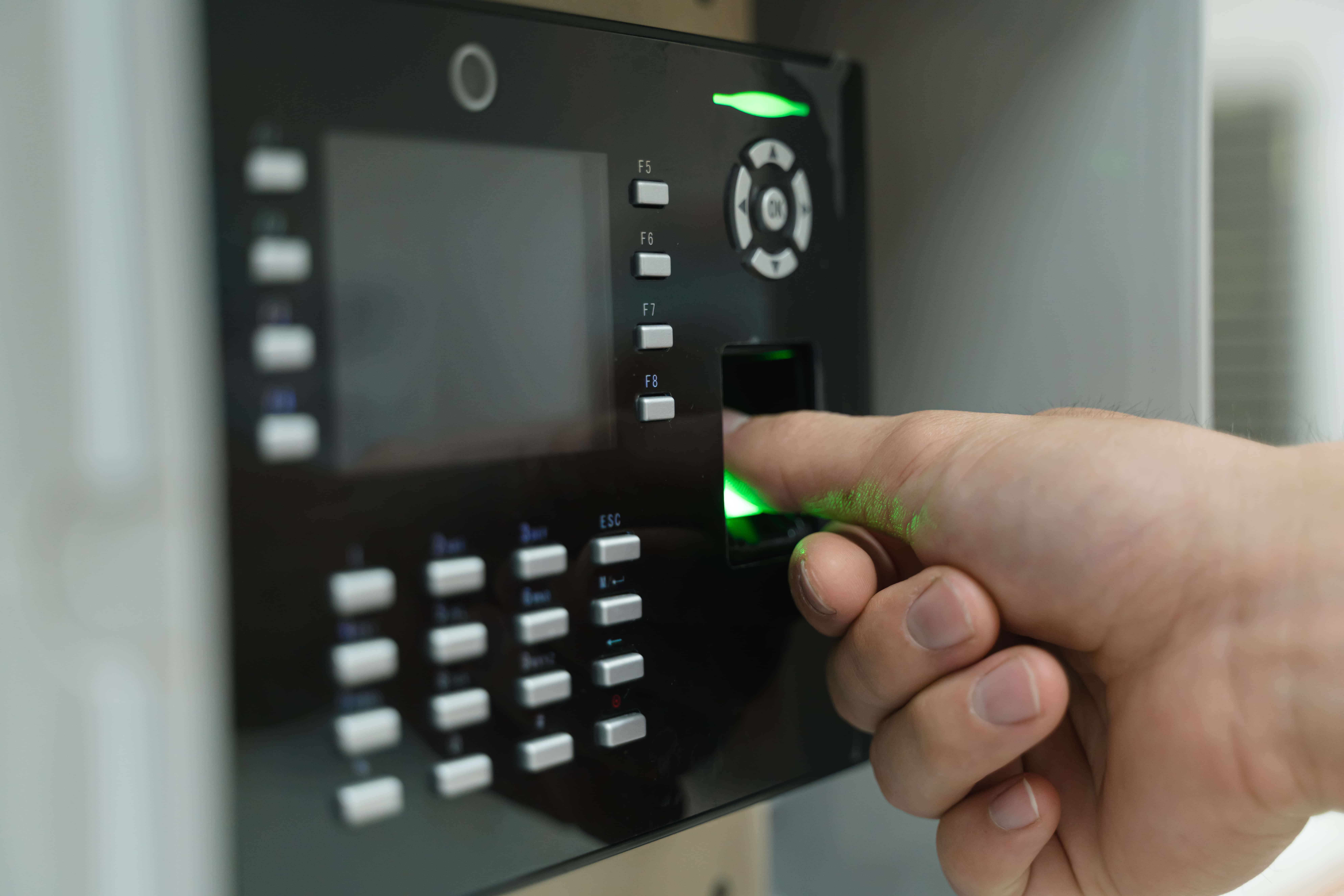 3 Things You Need To Know About Smart Safes